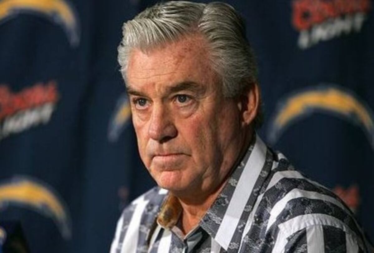 5 NFL General Managers Who Could Be Looking for Work After 2012 | News ...