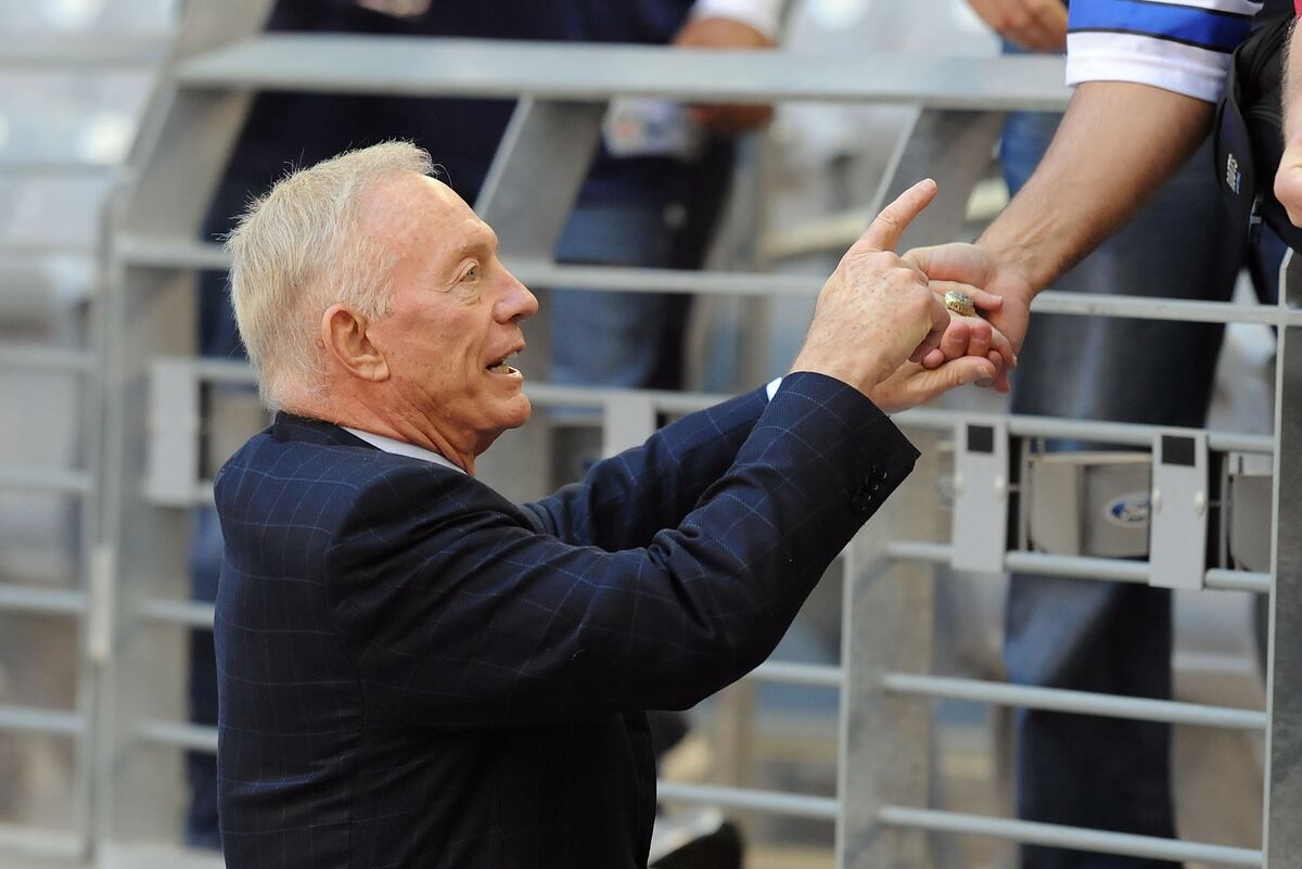 How the Cowboys' Handling of UDFA Ronald Leary's Contract Could Change ...