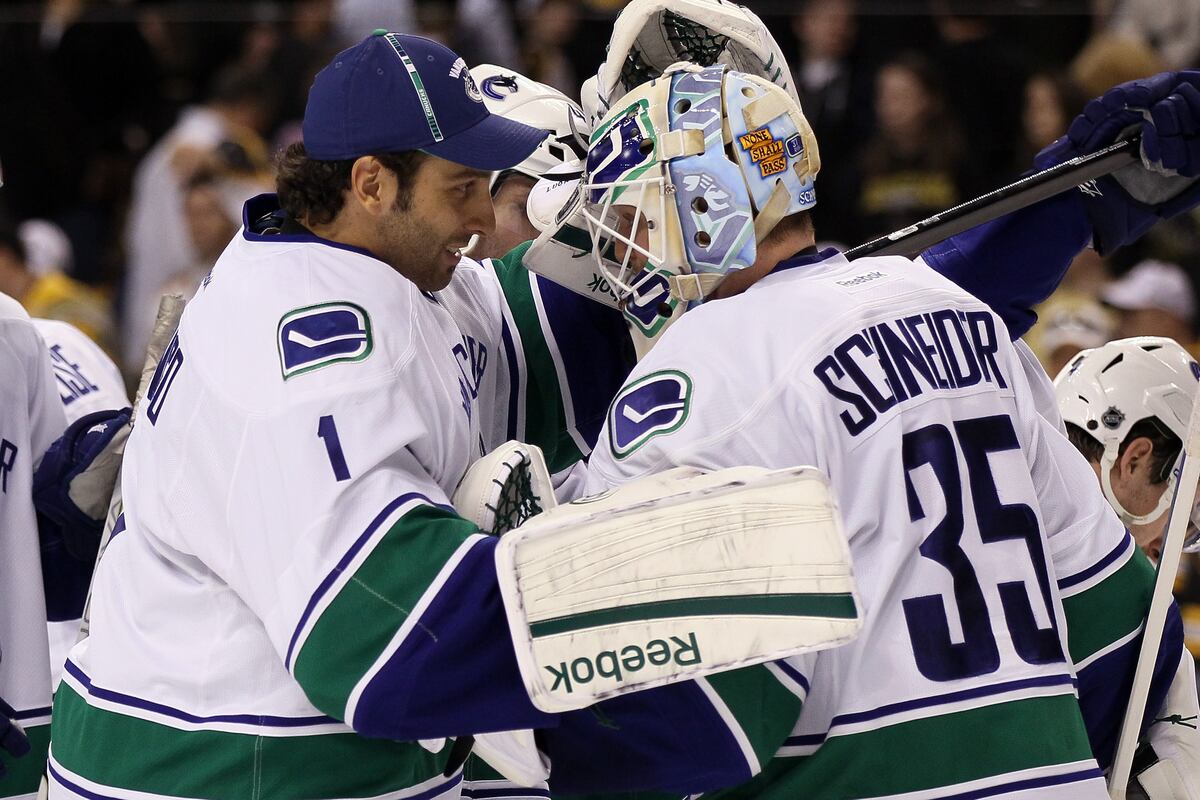 Vancouver Canucks: Mike Gillis Corners Luongo with Schneider Deal ...