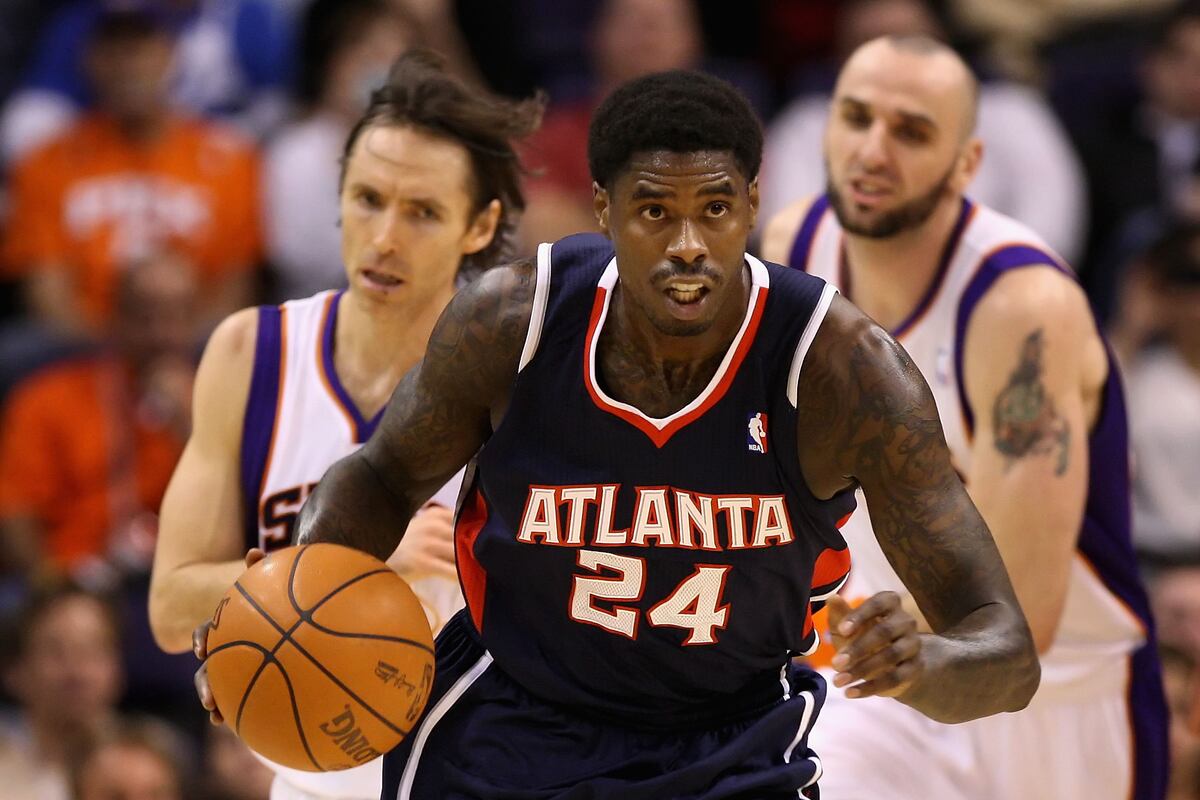 Jazz and Hawks Reportedly Agree to Trade Devin Harris for Marvin ...