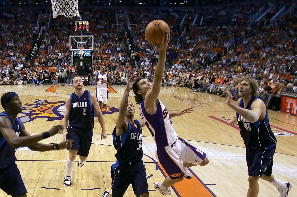 Steve Nash to the Dallas Mavericks If Howard and Williams Sign with the ...