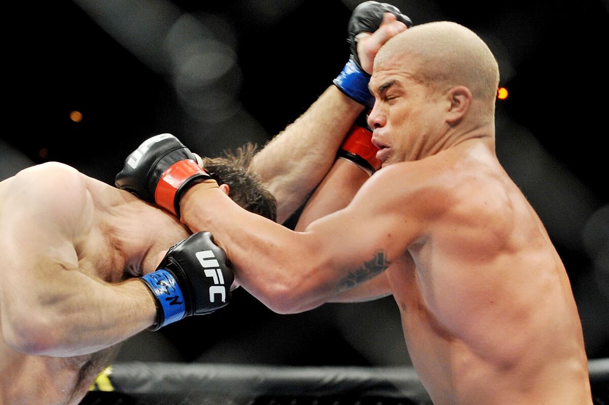 UFC 148: Tito Ortiz Doesn't Compromise Stellar Career with Loss in ...