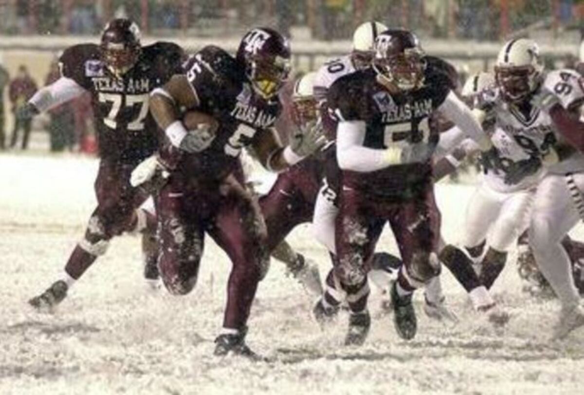 10 Best Crazy Weather College Football Games of the BCS Era | News ...