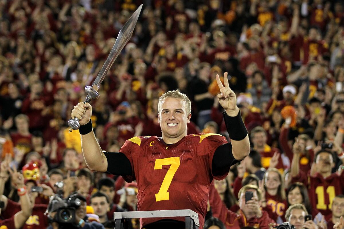 2012 Maxwell Award Watch List: QB Most Likely to Win Despite RBs ...