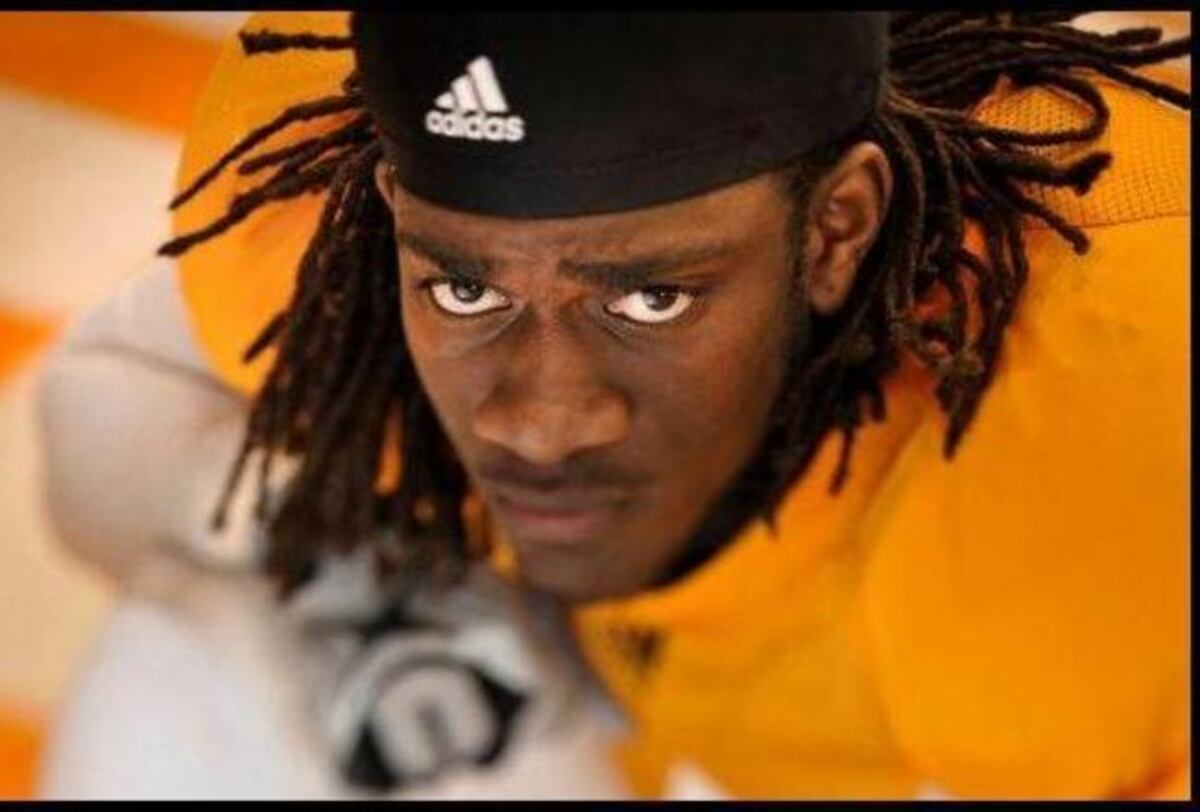 Tennessee Football: What You Need to Know About Vols LB A.J. Johnson ...