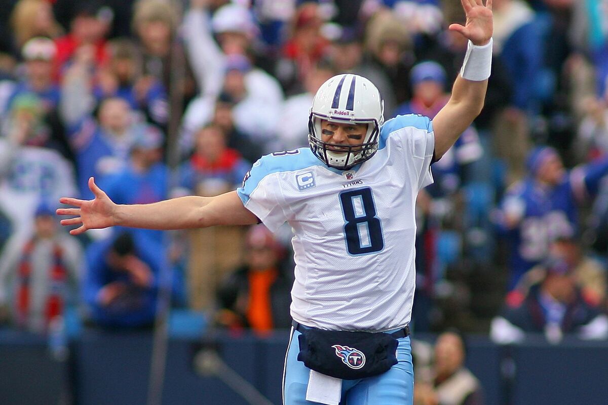 Tennessee Titans Must Balance Snaps for Locker and Hasselbeck | News ...