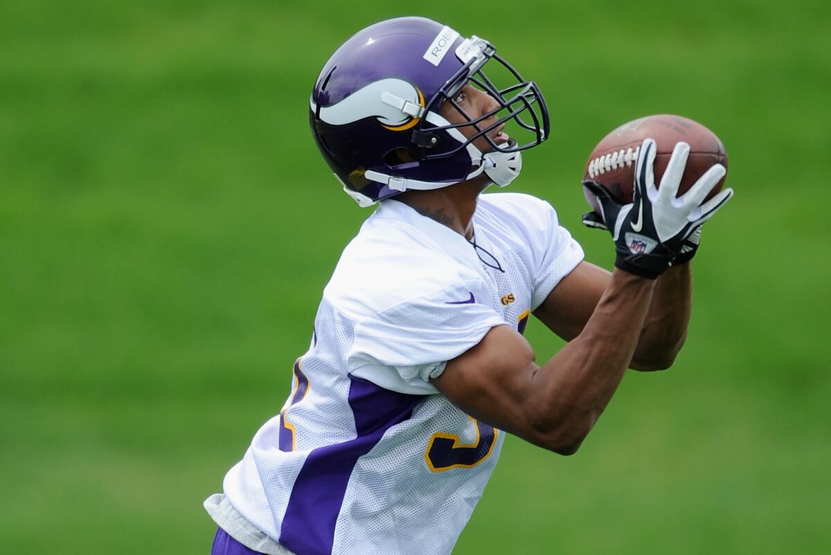 Josh Robinson and Chris Cook Will Improve the Minnesota Vikings ...