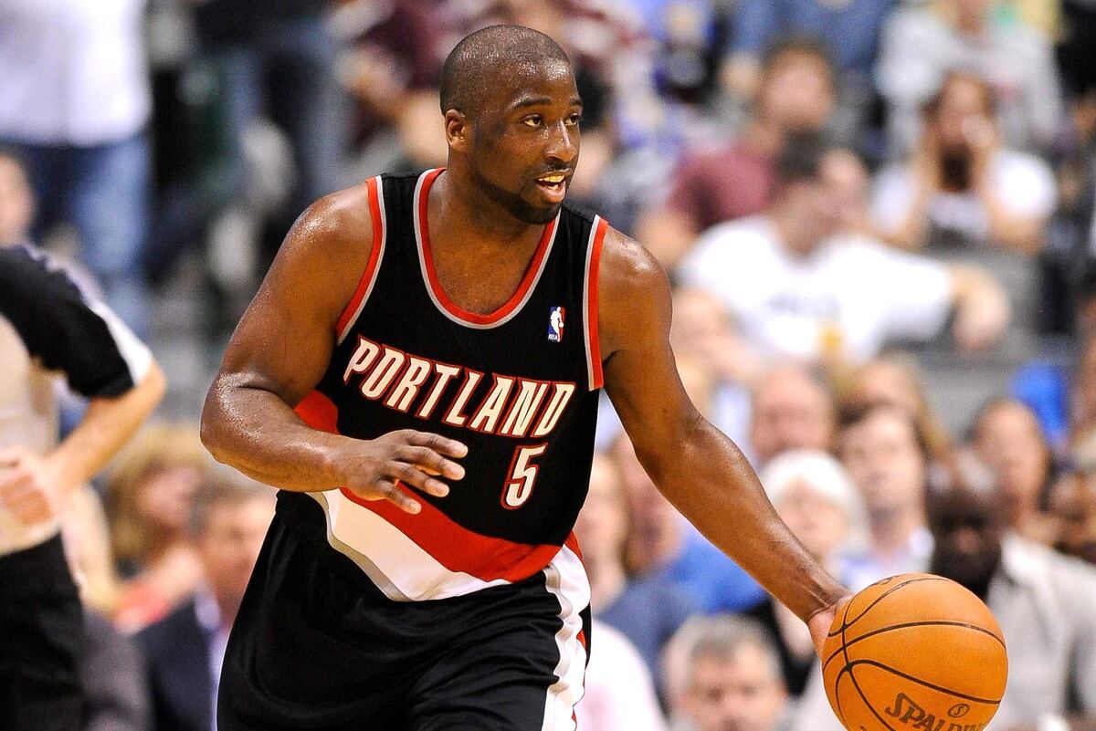 New York Knicks Reportedly Close to Acquiring Raymond Felton | News ...
