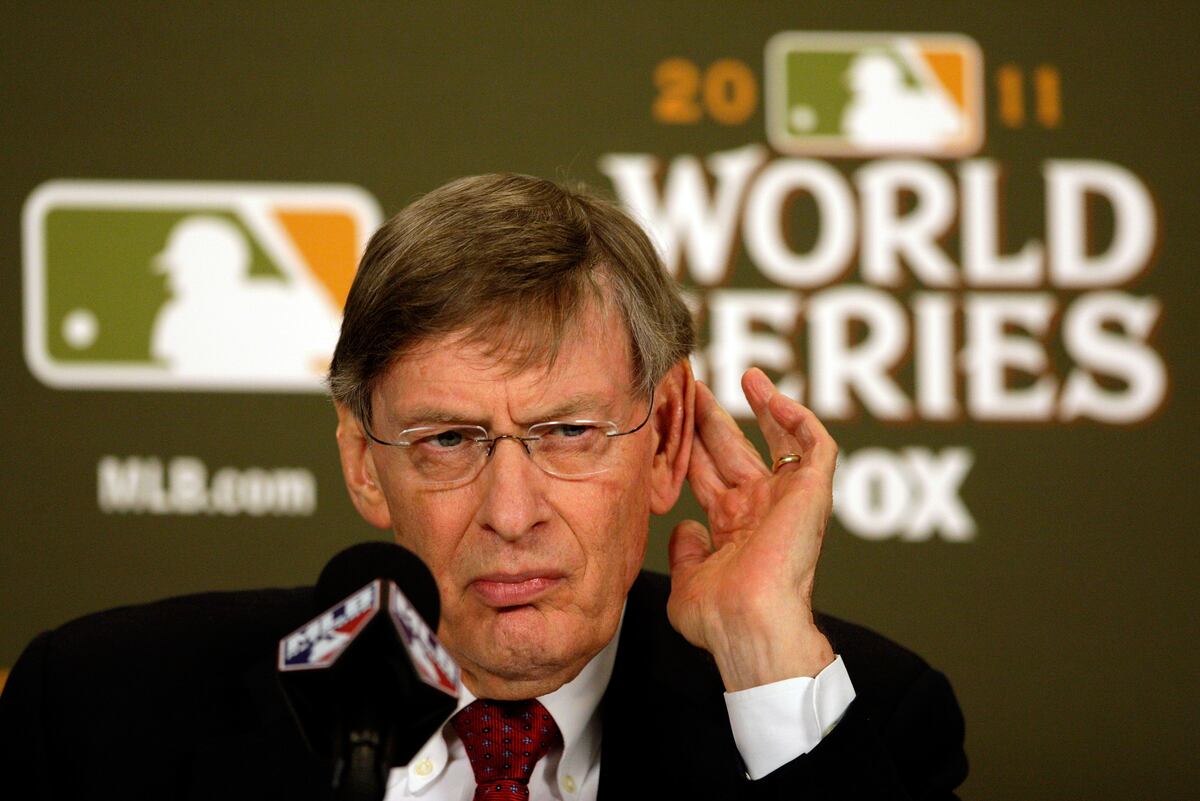 MLB Competitive Balance Lottery 2012: Bud Selig's Revision Comical and ...