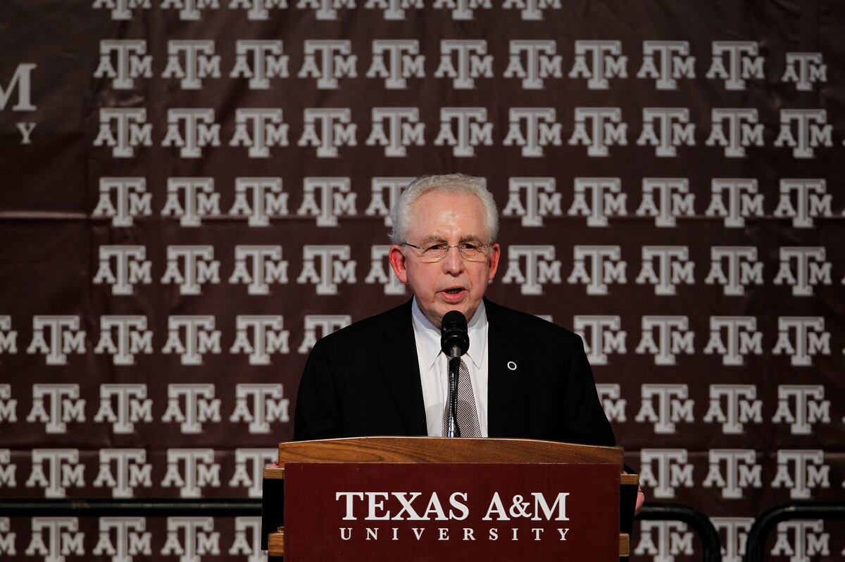 Highlights of Commissioner Mike Slive's Press Conference at SEC Media ...