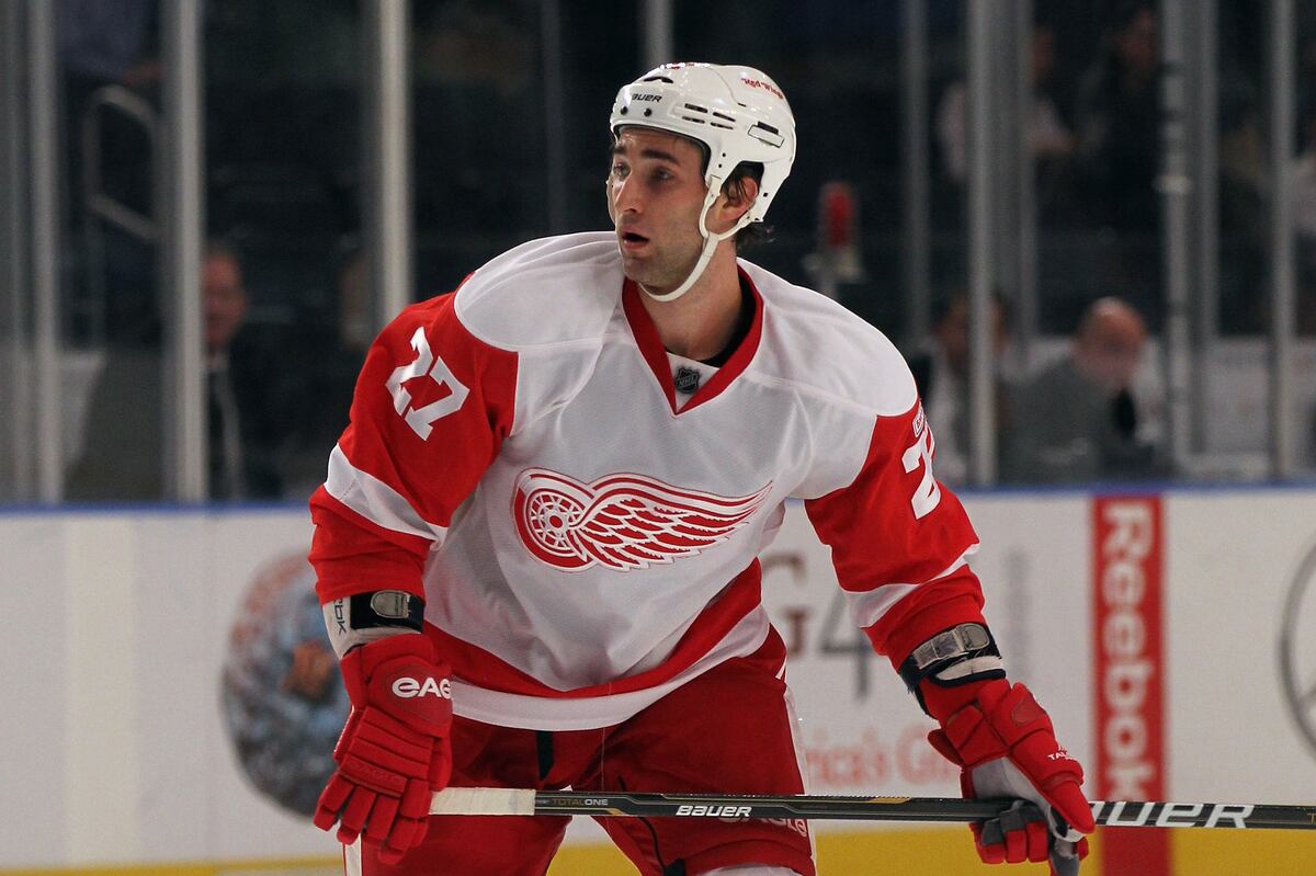 Detroit Red Wings Free Agency: Kyle Quincey's Inflated Deal Reflects ...