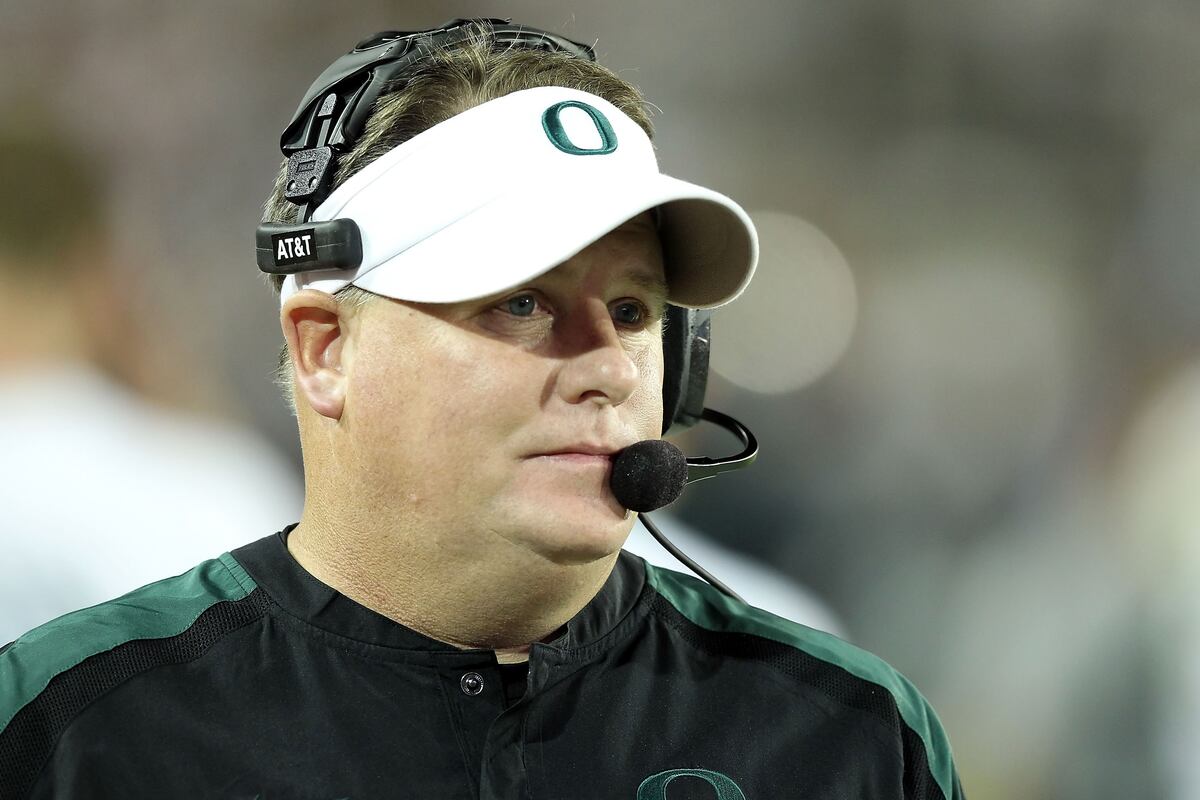 Oregon Football: Chip Kelly and Ducks Prepare for Pac-12 Media Days ...