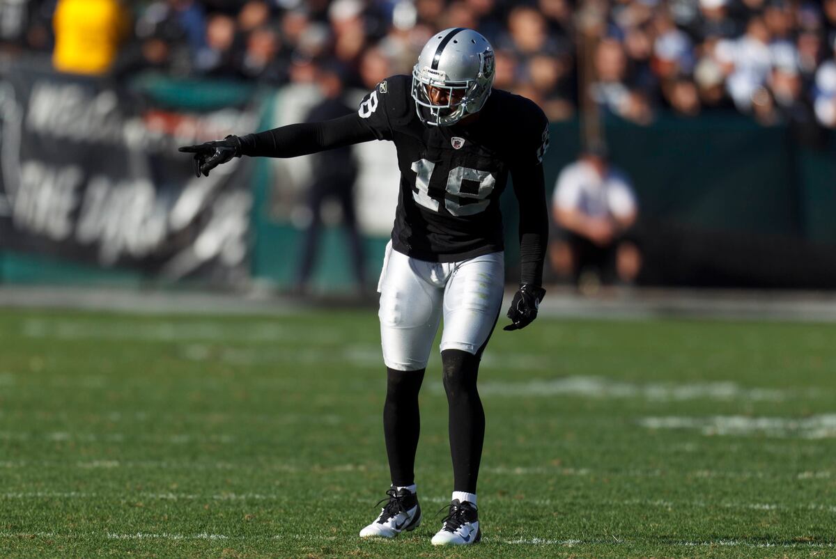Oakland Raiders Gain Flexibility, Draft Pick with Louis Murphy Trade ...