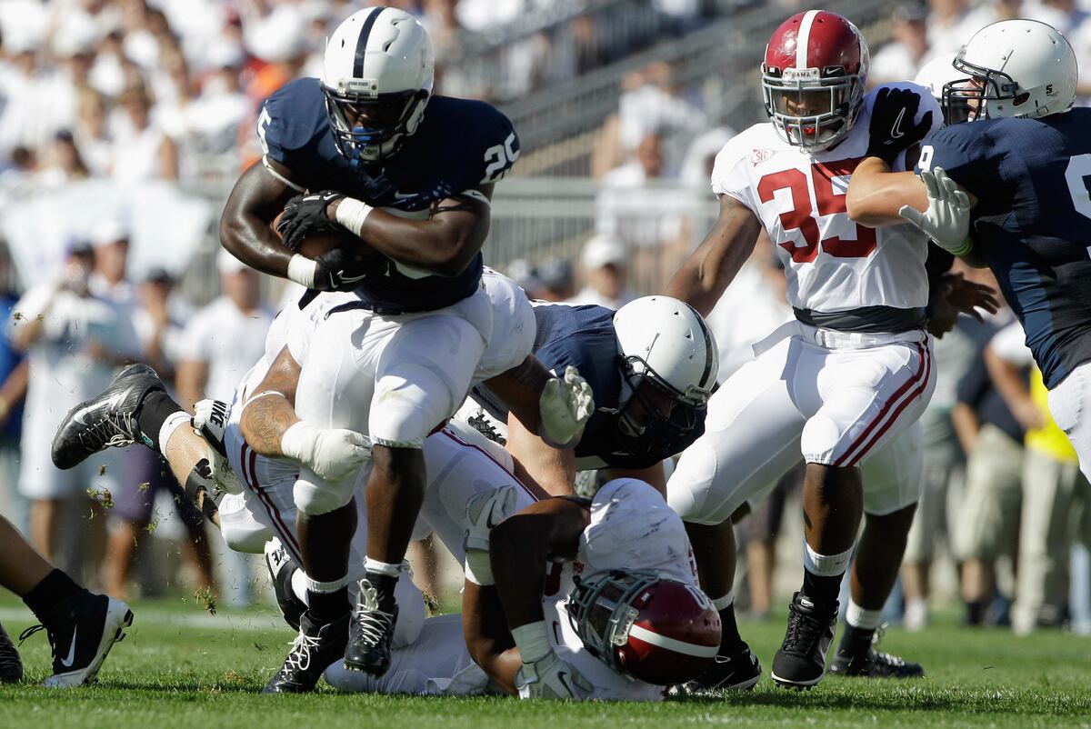 Silas Redd: Star RB Should Give Himself a Chance to Win a BCS Title at ...