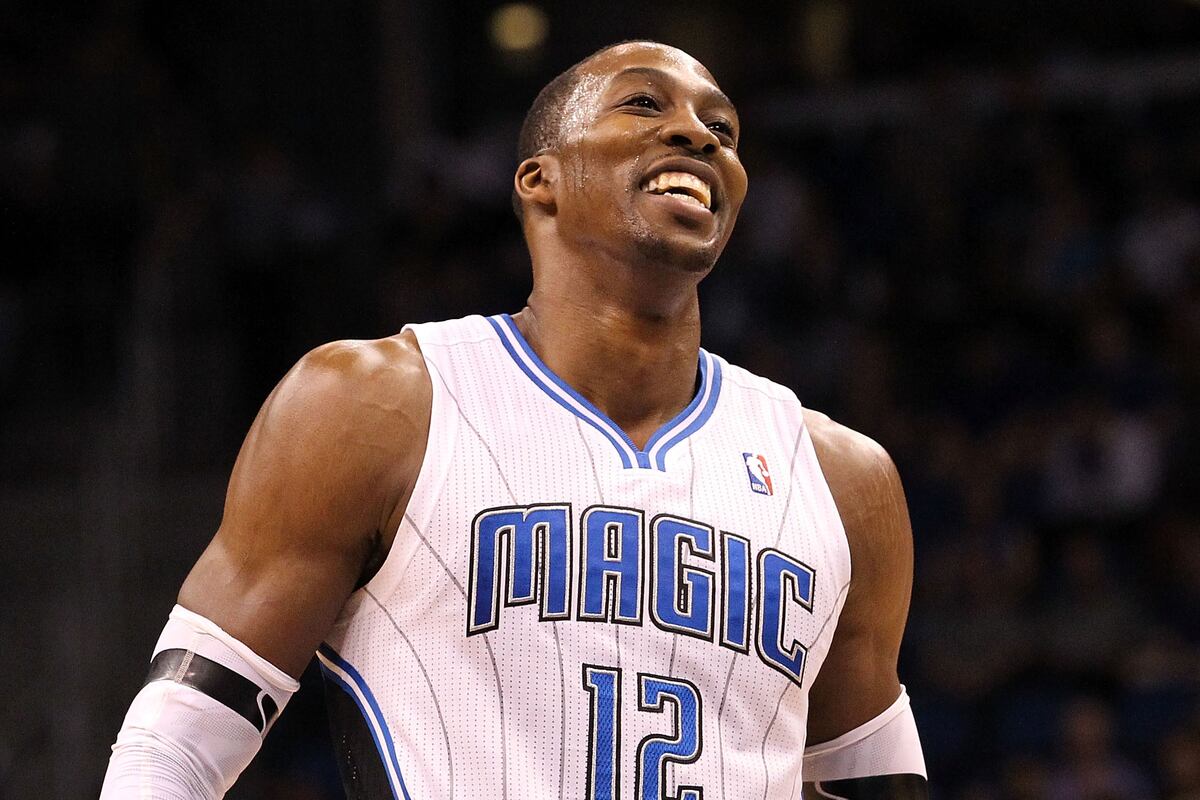 Dwight Howard: Orlando Magic Smart to Wait on Dealing Superstar Center ...