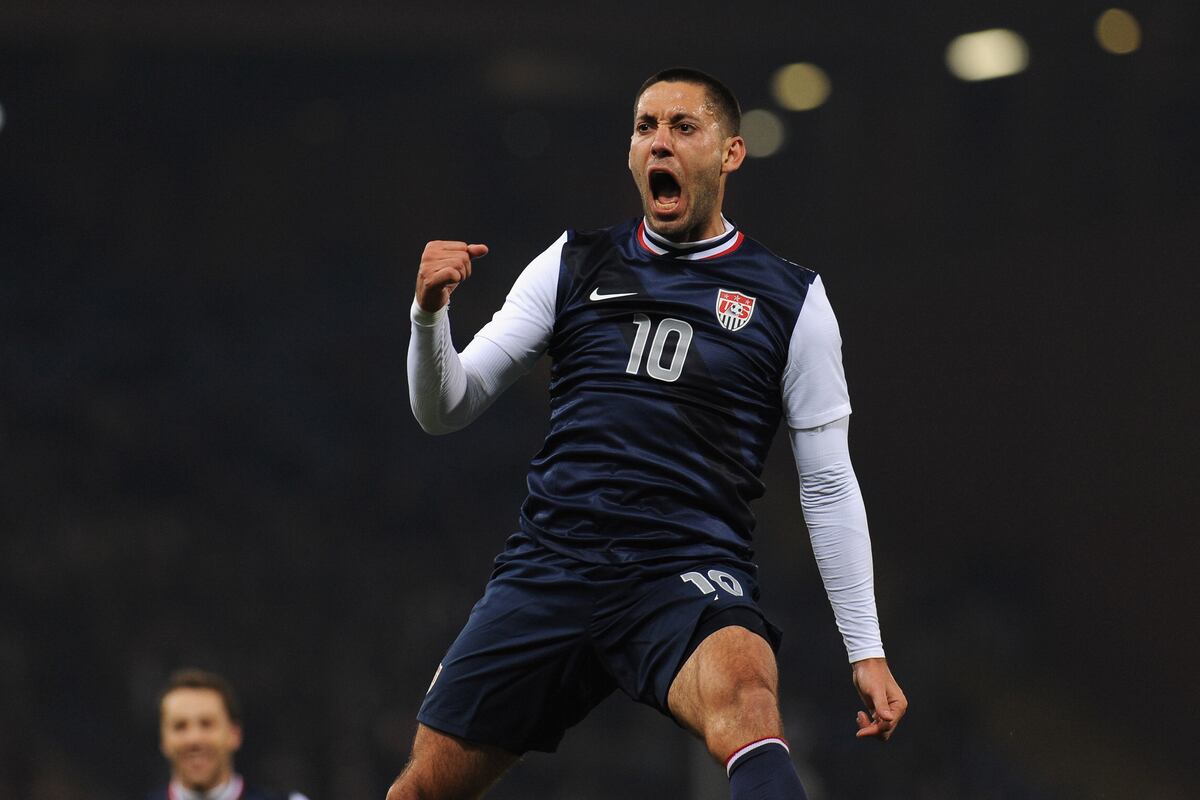 Clint Dempsey: Signing the American Striker Is a Must for Liverpool ...