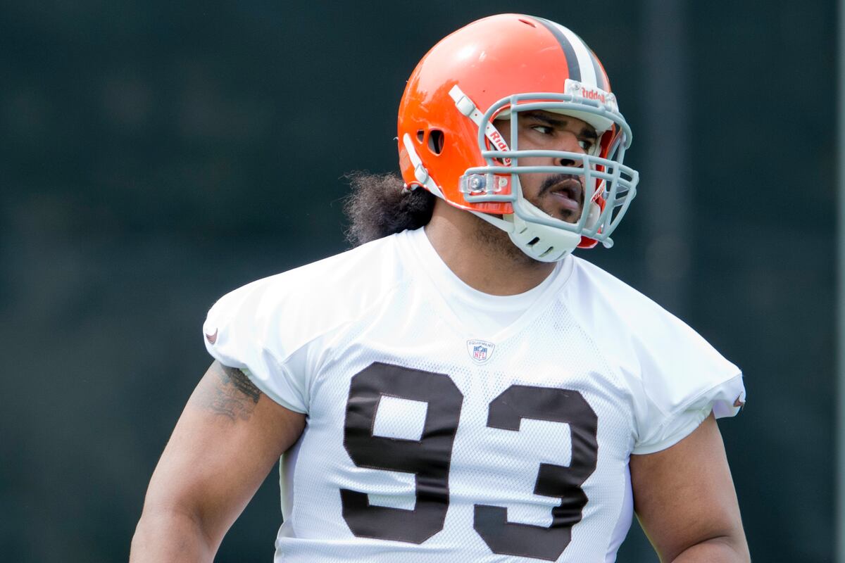 Highlighting the Best Rookie vs. Vet Battle in Cleveland Browns ...