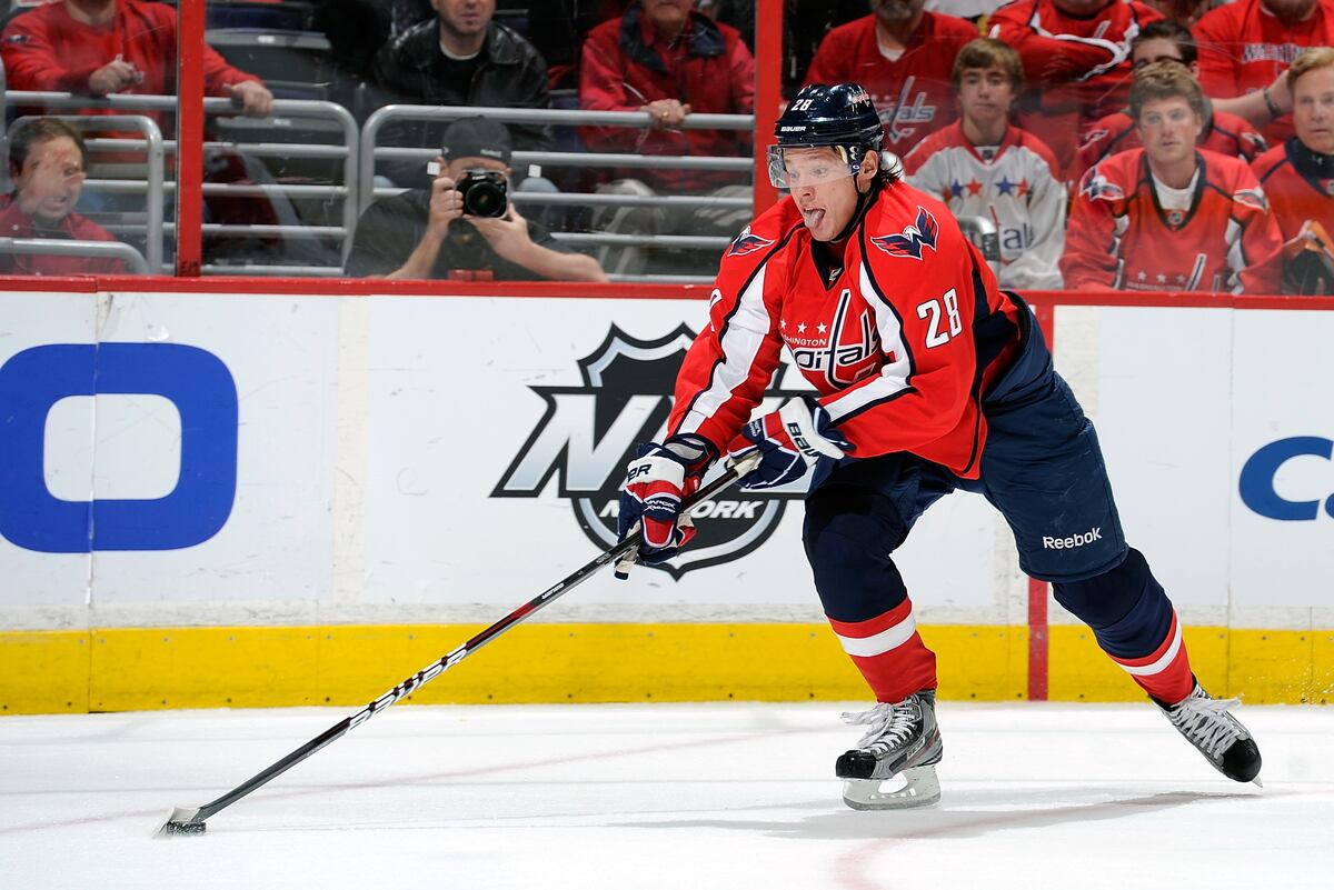 Alexander Semin Signs with Hurricanes: Are the 'Canes Cup Contenders ...
