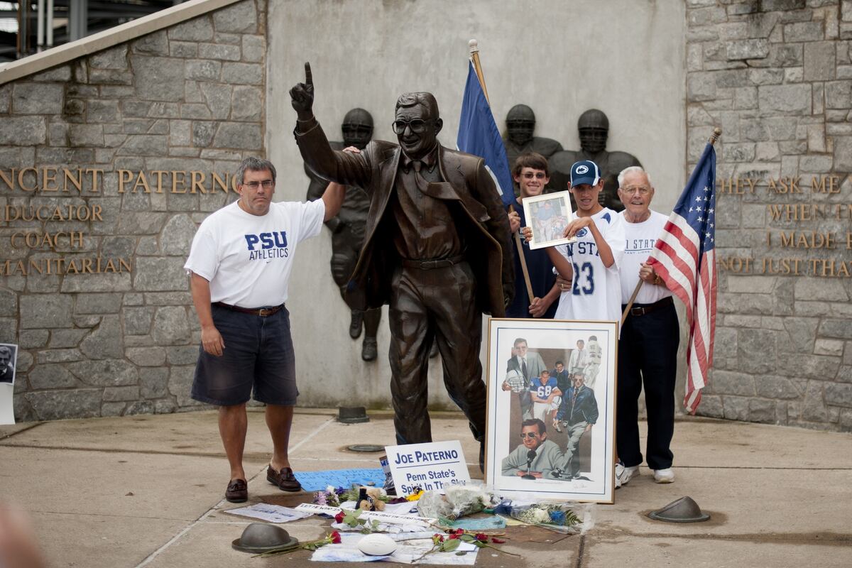 Penn State Scandal: Sandusky, Paterno and a Very Lonely World | News ...