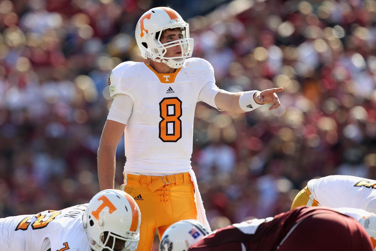 Tennessee Football: Will Tyler Bray Realistically Contend for Heisman ...