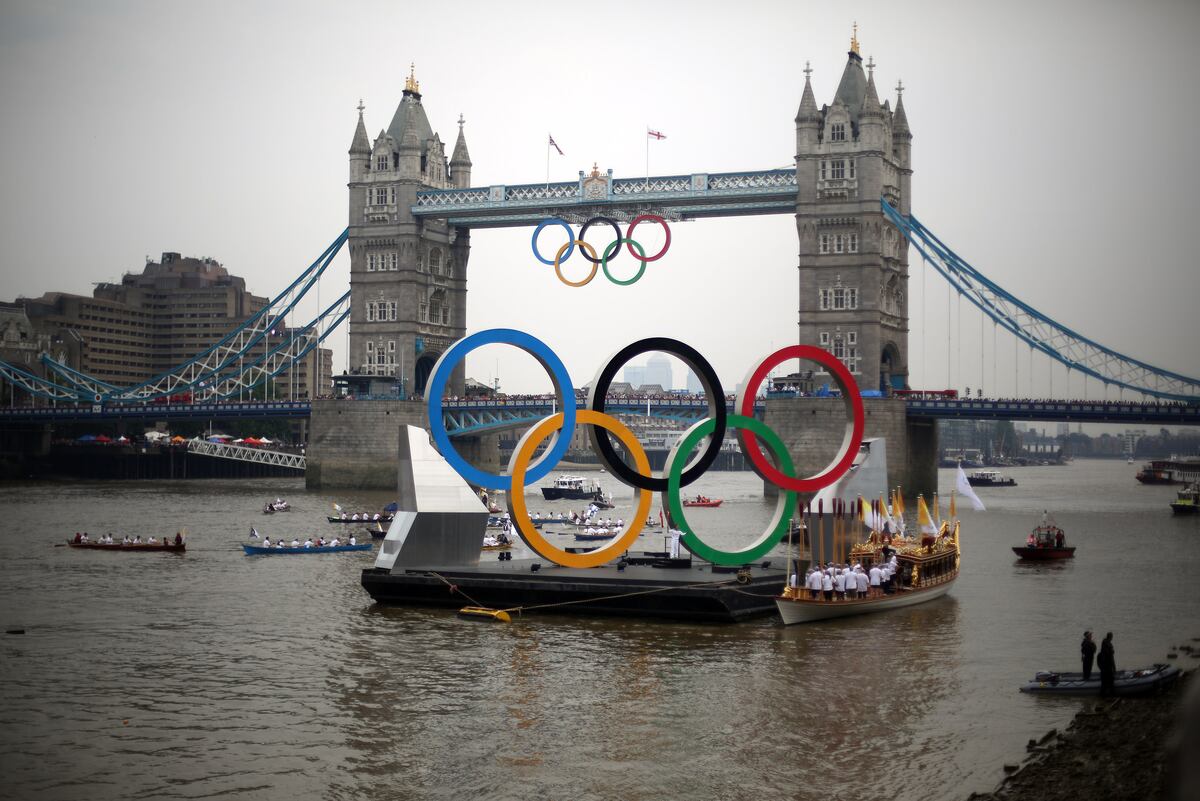 Olympic Opening Ceremony 2012: Controversial Tape Delay Wrong Move by ...