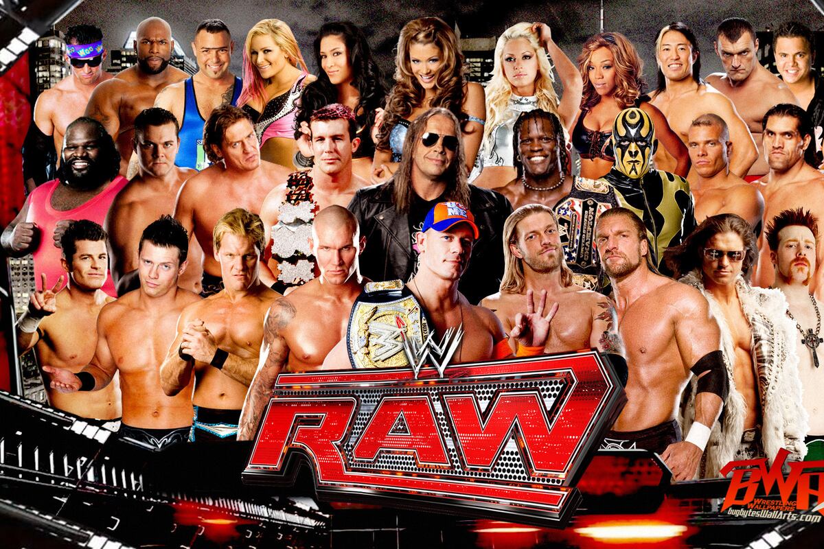 WWE: 5 Easy Ways to Make RAW and SmackDown More Interesting | News ...