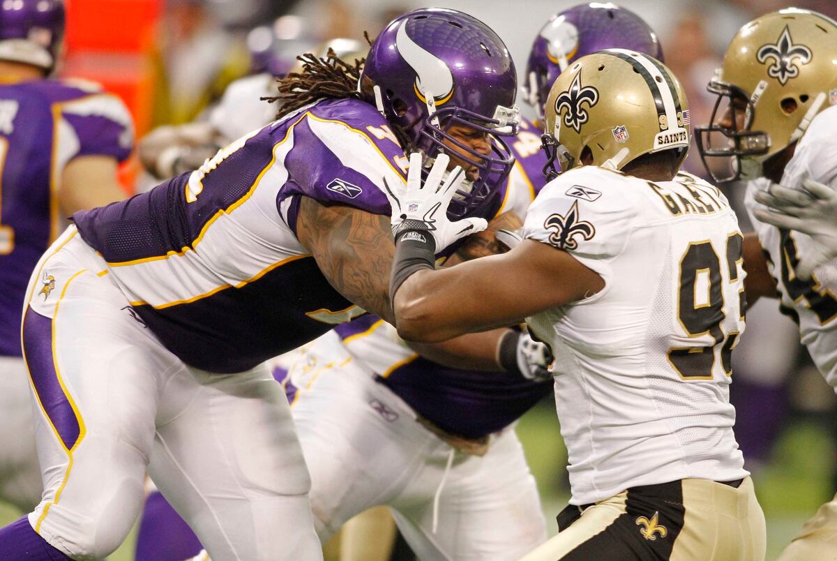 Minnesota Vikings: 2012 Is Make or Break Year for RT Phil Loadholt ...