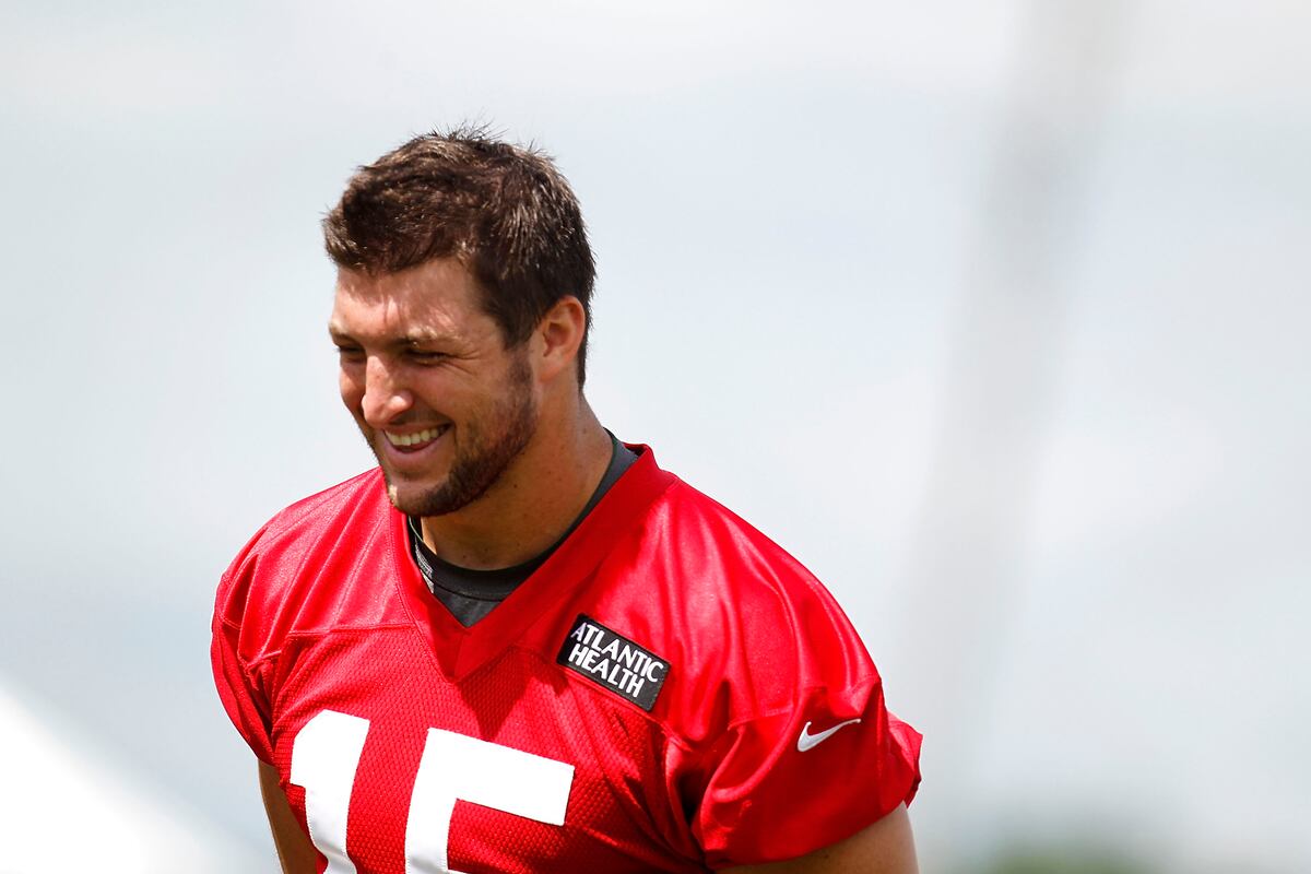 Frenz of the Family: Must-Reads Around the AFC East, August 7 Edition ...