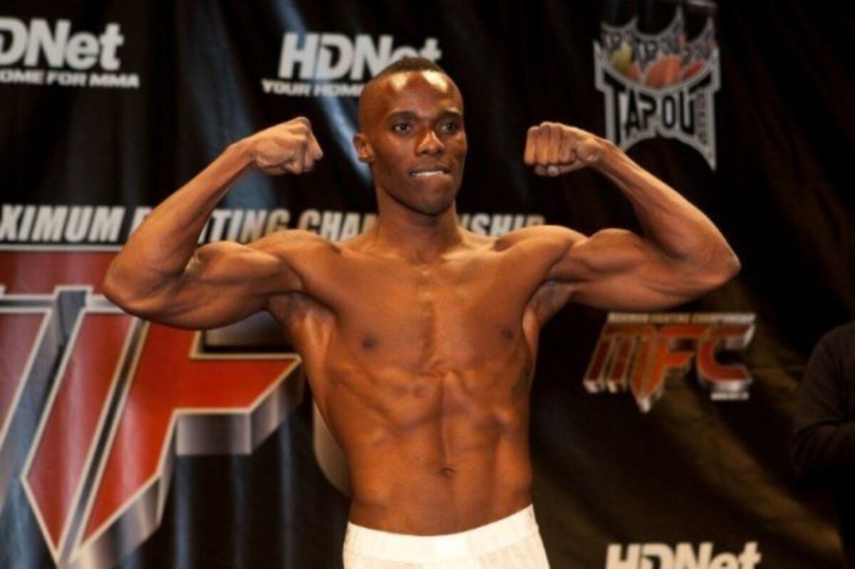 Mukai Maromo: Preparing for MFC Lightweight Fight at Tri Star Gym ...