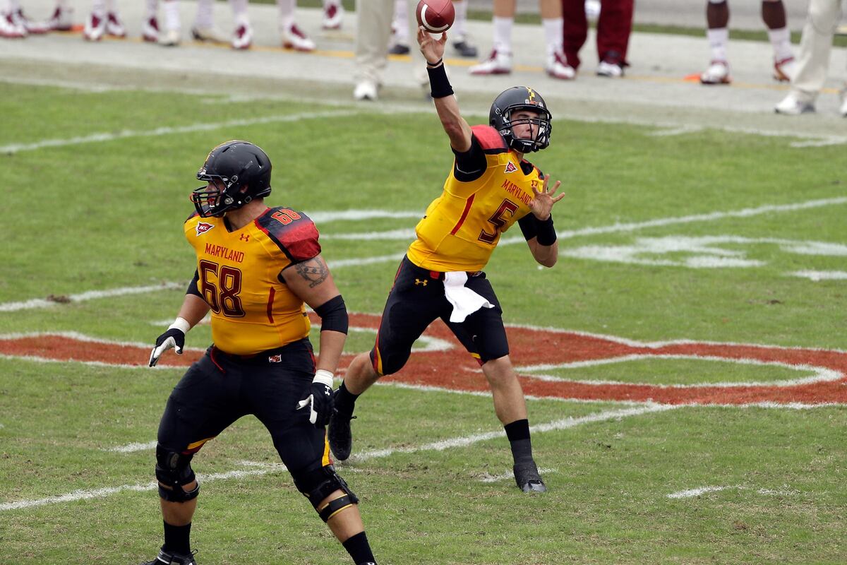 Home or Road? Picking the Better-Looking Uniform for Every FBS Team ...