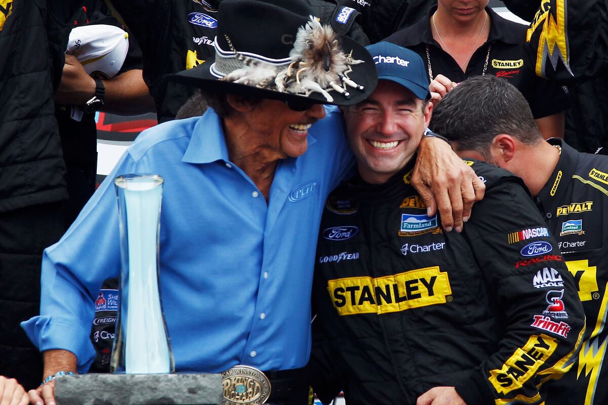 NASCAR Sprint Cup: 5 Game-Changing Moments for Cup Drivers at Watkins ...