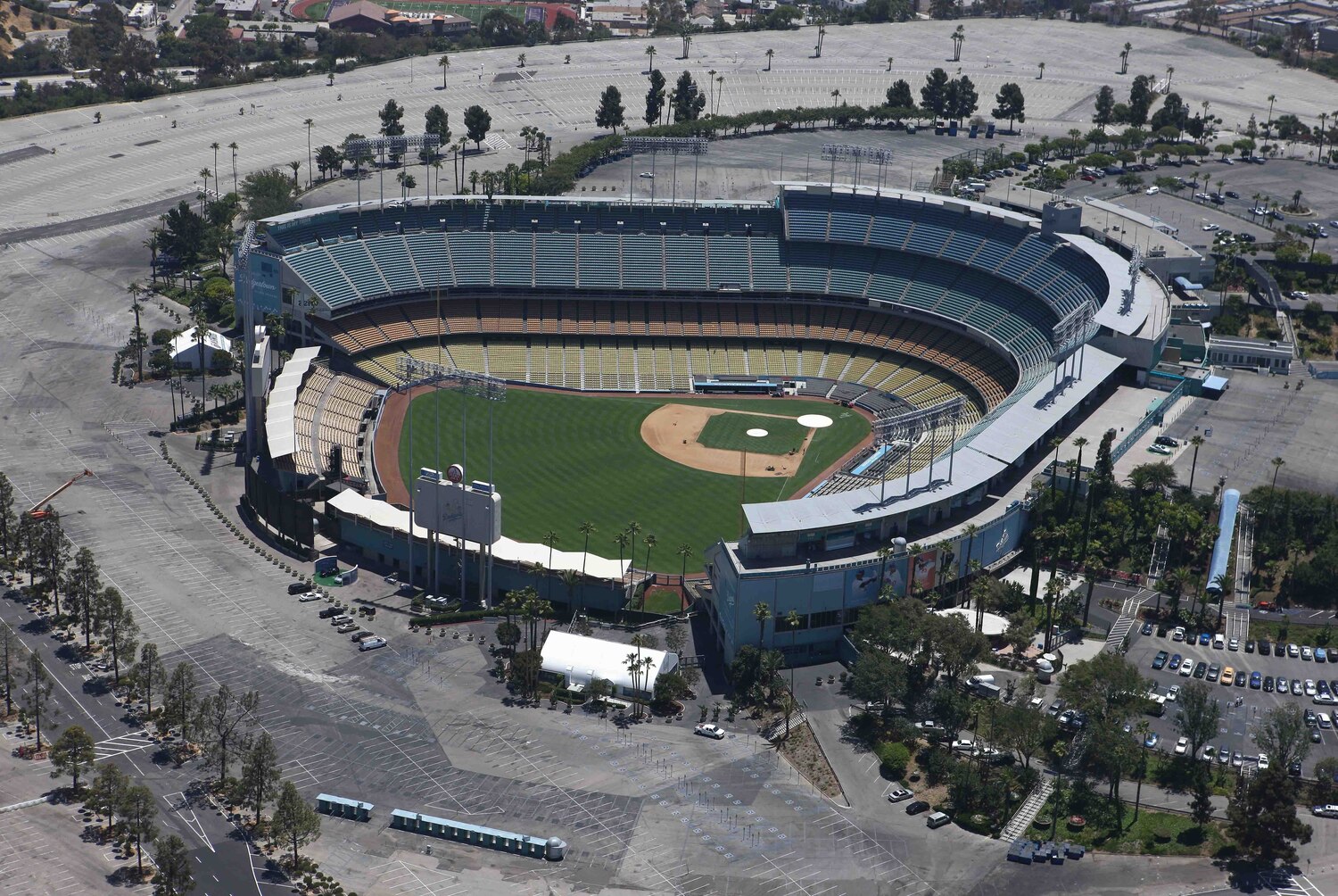 Los Angeles Dodgers: What New Stadium Design Would Mean for Chavez ...