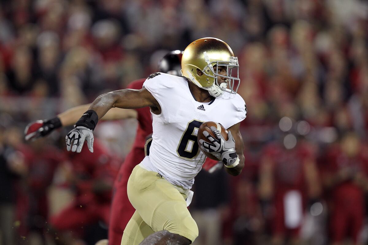 Notre Dame Football: Top Fighting Irish Stars to Watch for This Season ...