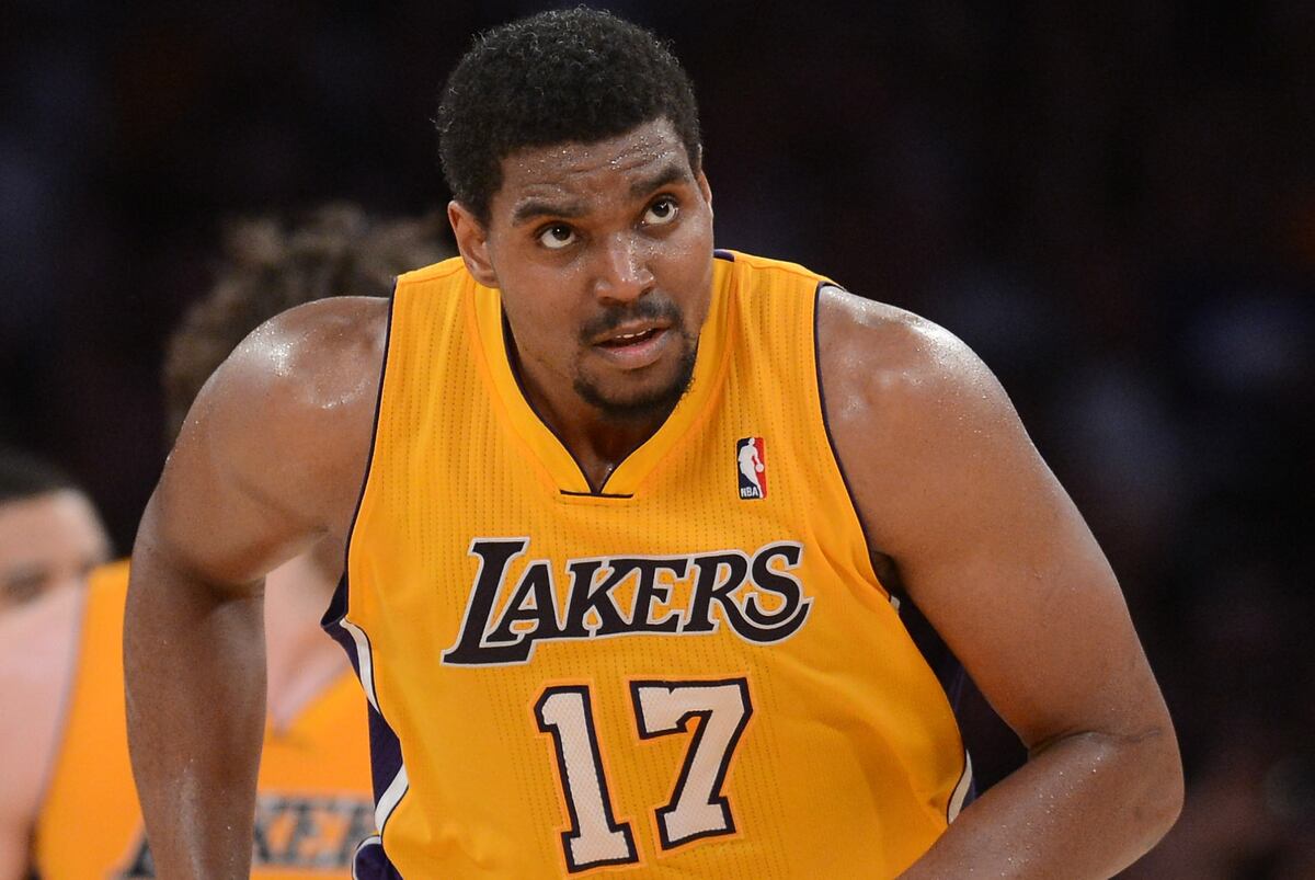 Andrew Bynum Will Reportedly Undergo Knee Procedure in Germany | News ...