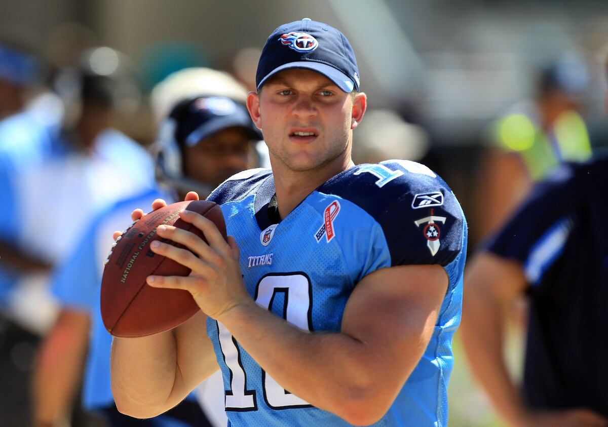 Jake Locker: 5 Things to Watch in His 1st Career Start for Tennessee ...