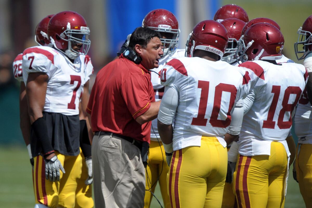 USC Football 2012: Trojans' Dwindling Depth on Defense Not Helping ...