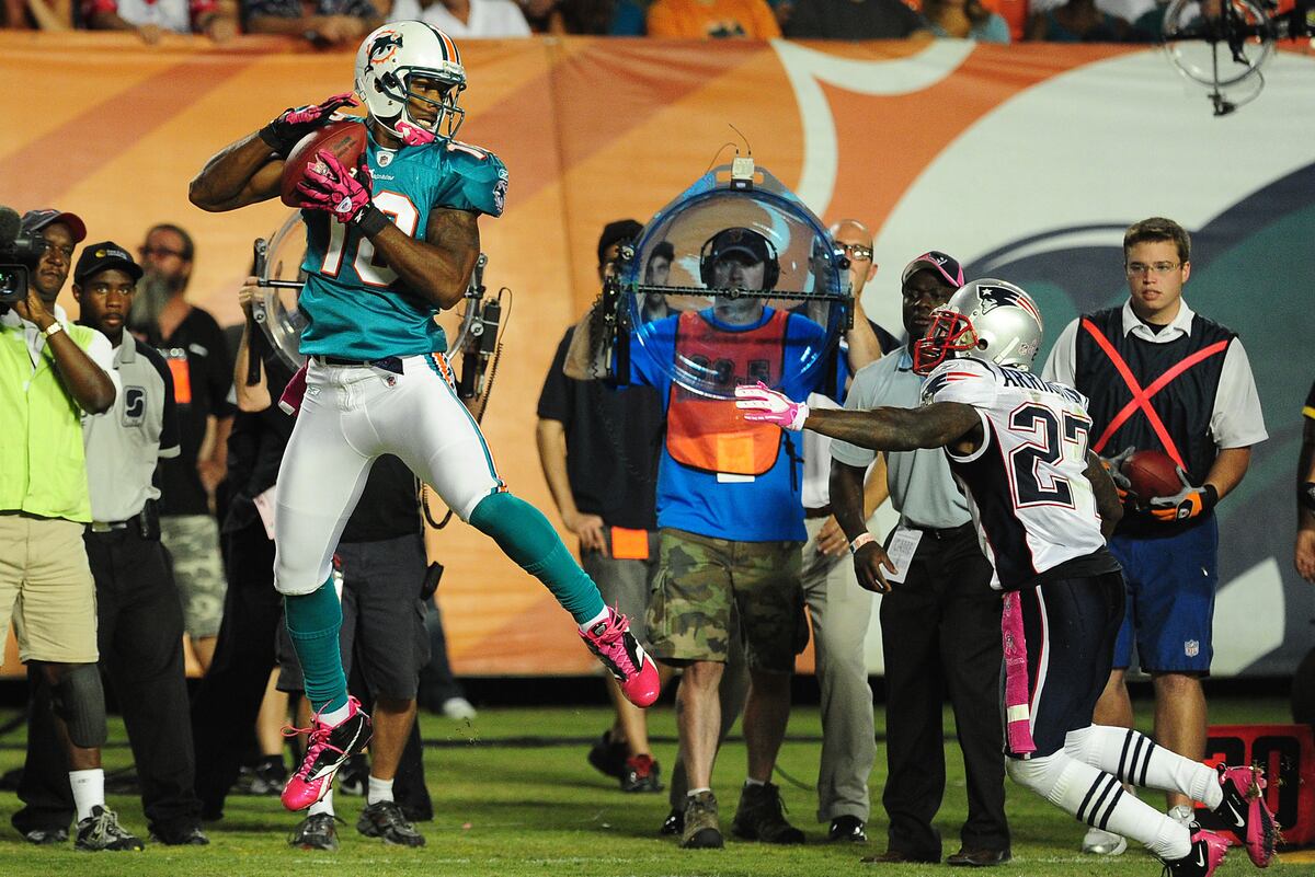 Miami Dolphins: The Rumors Must Stop, Roberto Wallace Is No Brandon ...