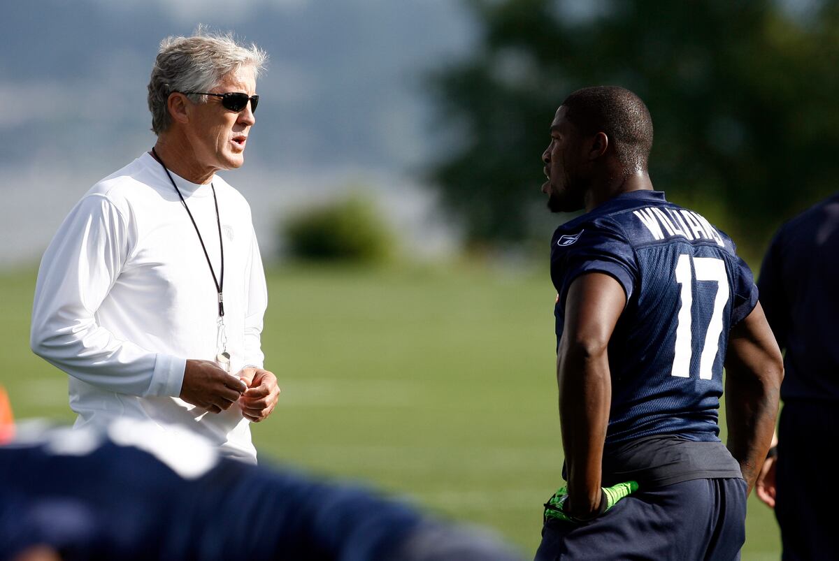 Seattle Seahawks Roster Profile Part I: The Mike Williams and Sidney ...
