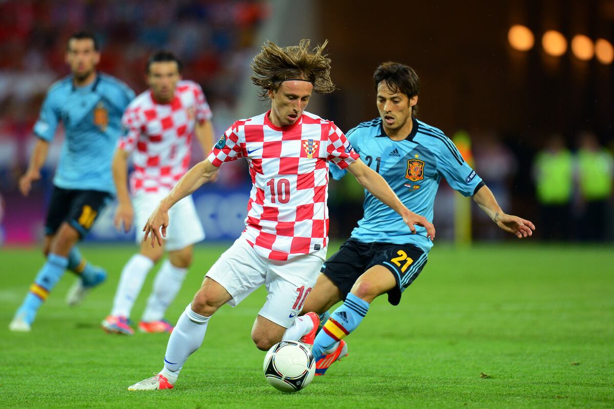 Chelsea Transfer Rumors: Blues Have Shot at Luka Modric After Real Deal ...
