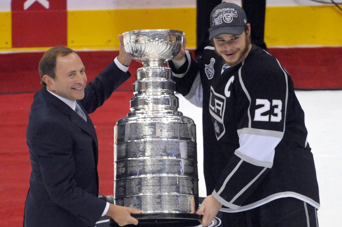 Guy Lafleur Wine Bottles and 4 Crazy NHL Collectibles You Need to See ...