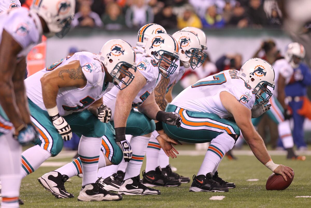 Miami Dolphins: Can the Offensive Line Lead a Dominant Running Game ...