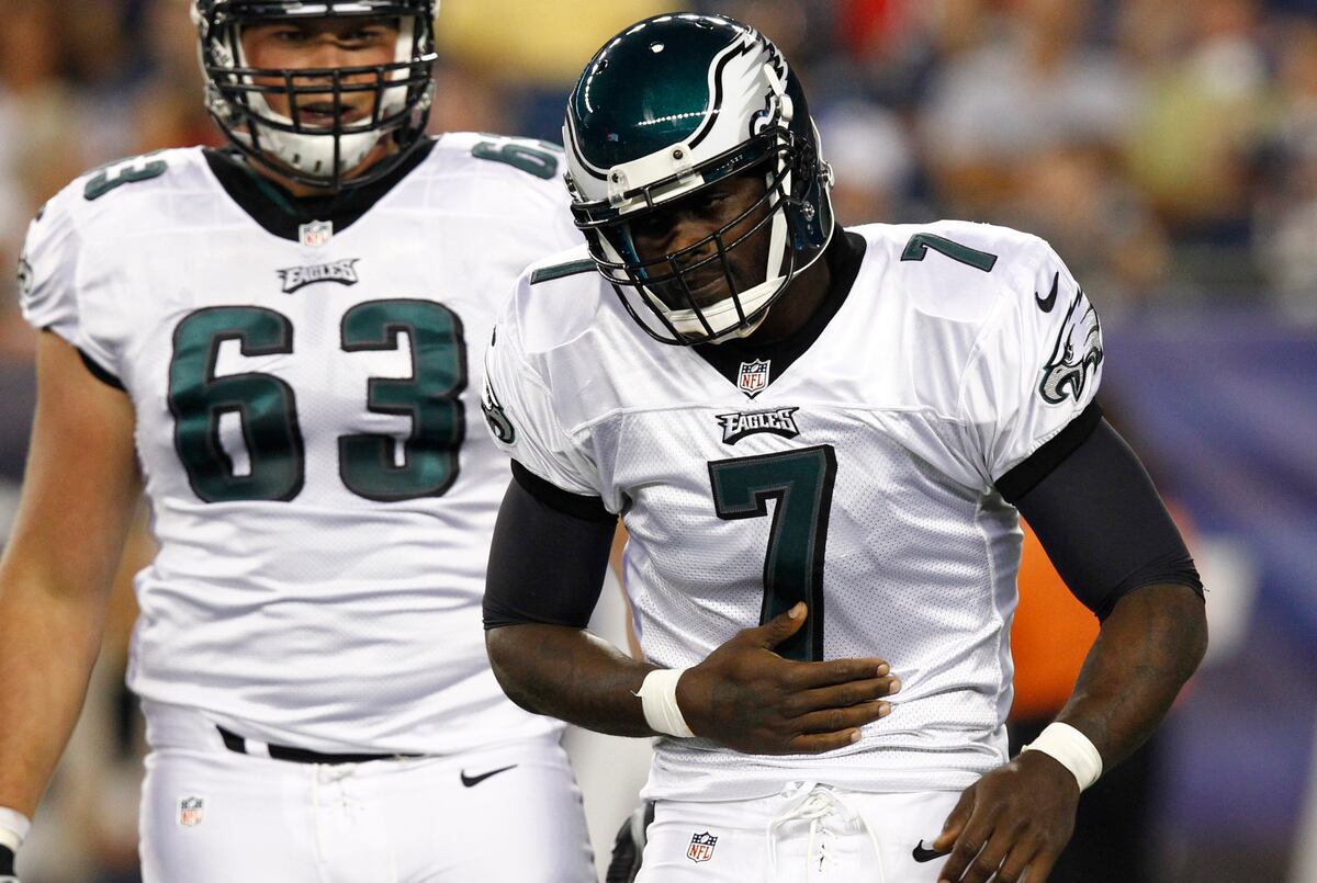 How Michael Vick Is Holding Back the Philadelphia Eagles | News, Scores ...