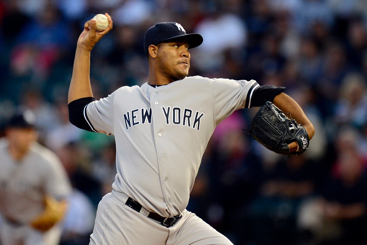 Ivan Nova Injury: Updates on Yankees Pitcher's Injured Shoulder | News ...