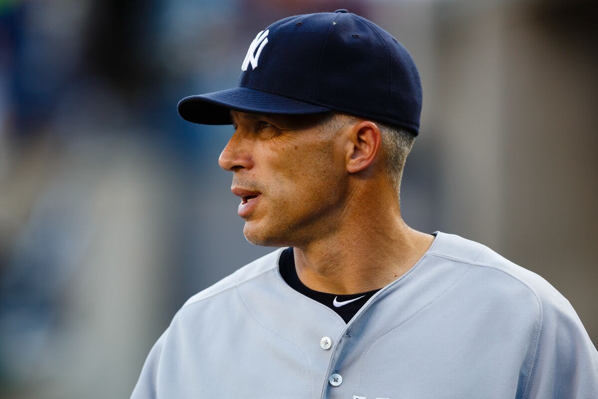 Watch Yankees Manager Joe Girardi Lose His Cool with a Heckler | News ...
