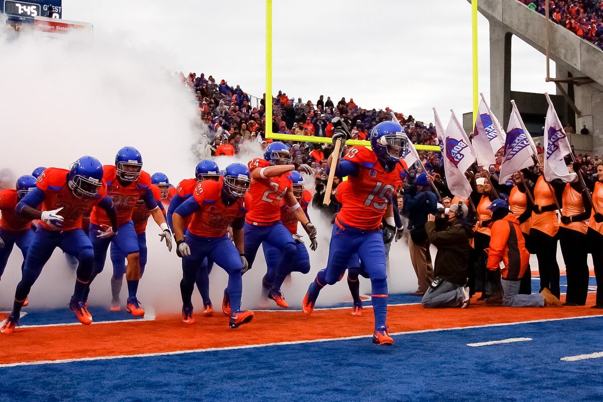 Boise State Football: Highlighting Must-See Matchups for Broncos Fans ...