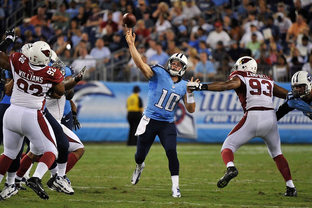 Tennessee Titans: Jake Locker Now the Face of Young, Talented Offense ...