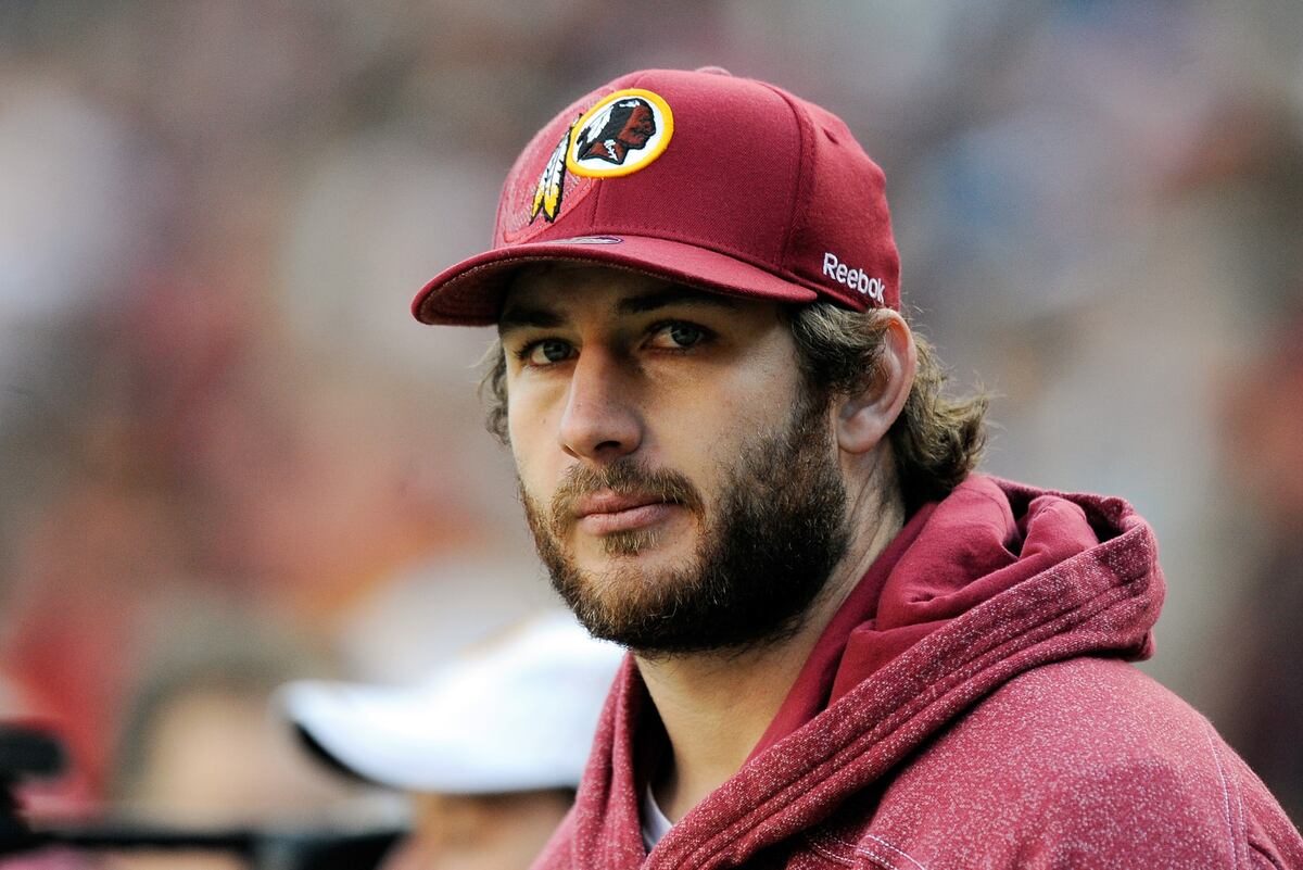 New York Jets Wouldn't Solve Anything by Signing Chris Cooley | News ...