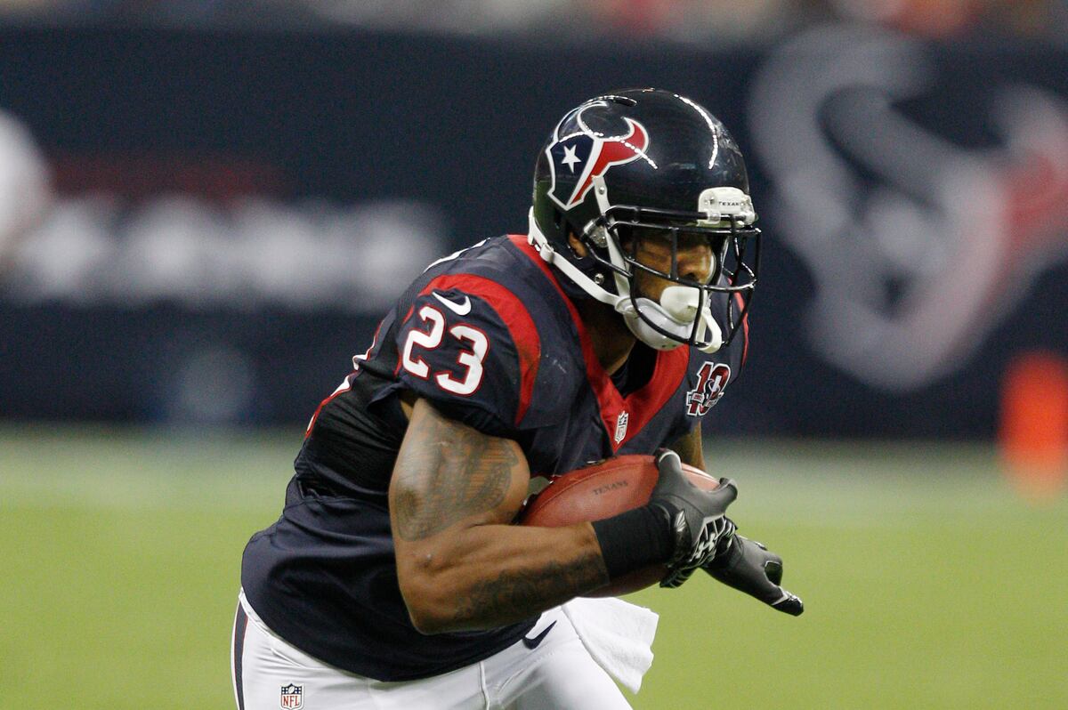 The Evolution of the Pass-Catching Running Back in the NFL | News ...