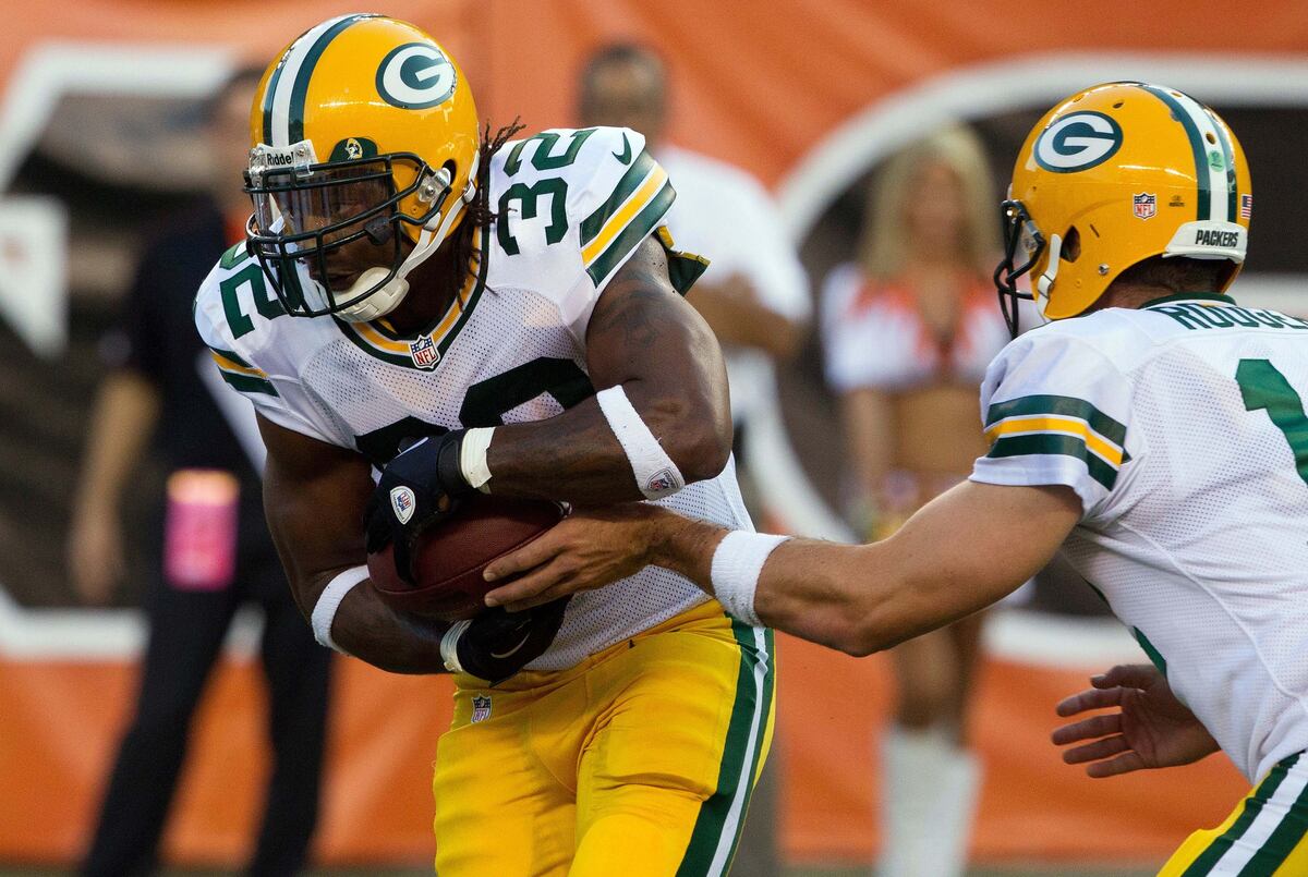 Analyzing How Cedric Benson Won Packers' Starting RB Job | News, Scores ...