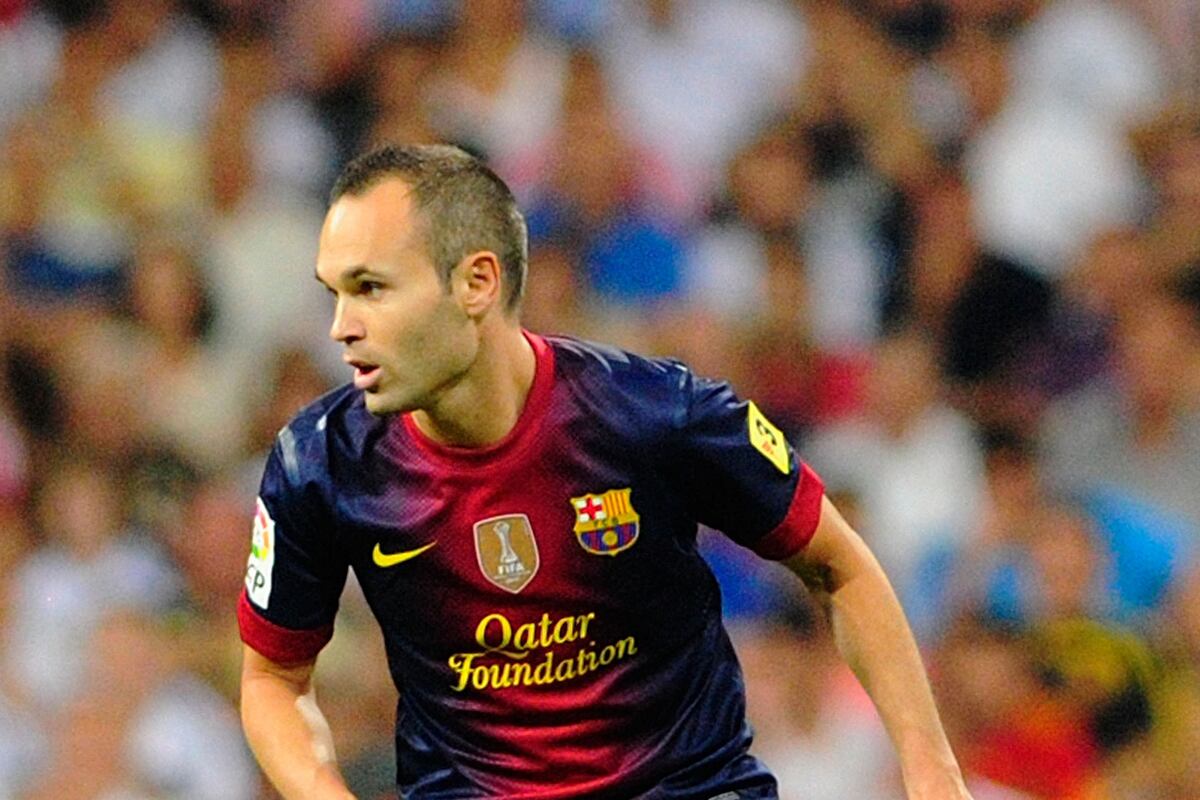 Andres Iniesta's Day in the Sun: Barcelona Midfielder Wins UEFA Player ...